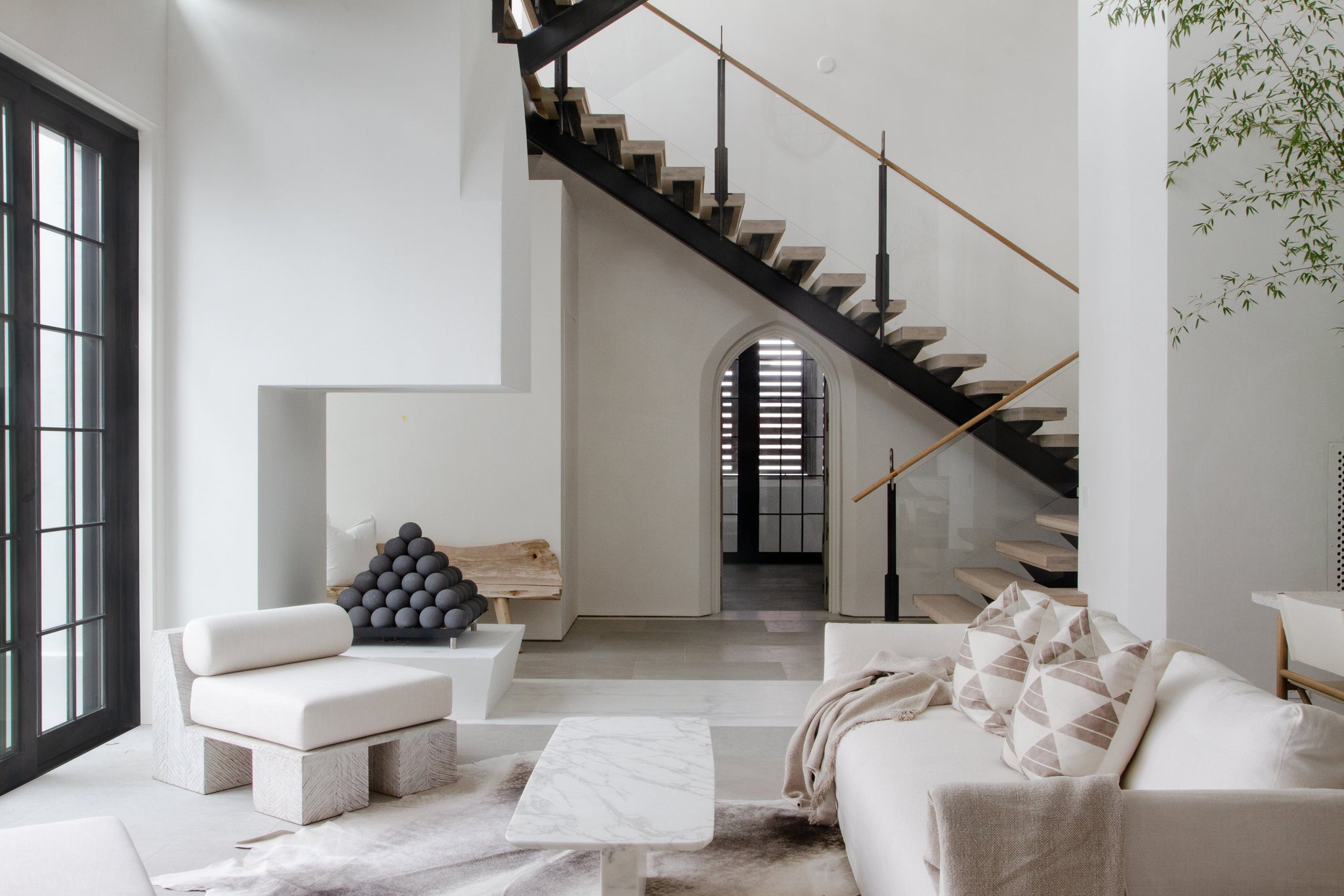 Primitive Modern